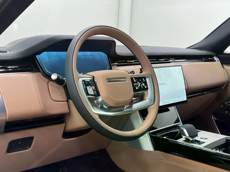 Range Rover P400 SE SWB 2025