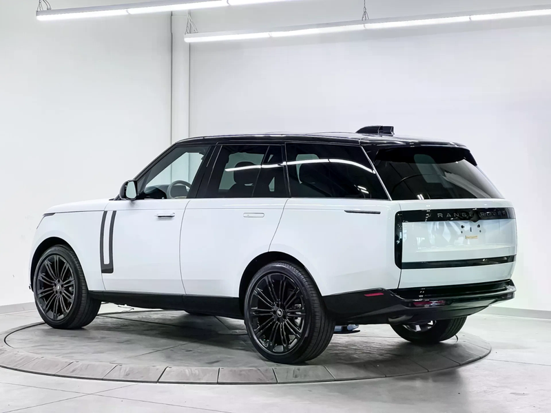 Range Rover P400 SE SWB 2025