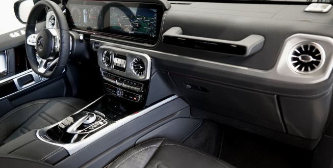Mercedes Benz G400 d AMG 2023