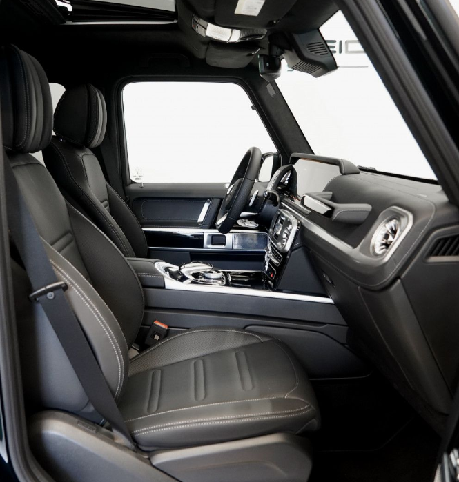 Mercedes Benz G400 d AMG 2023