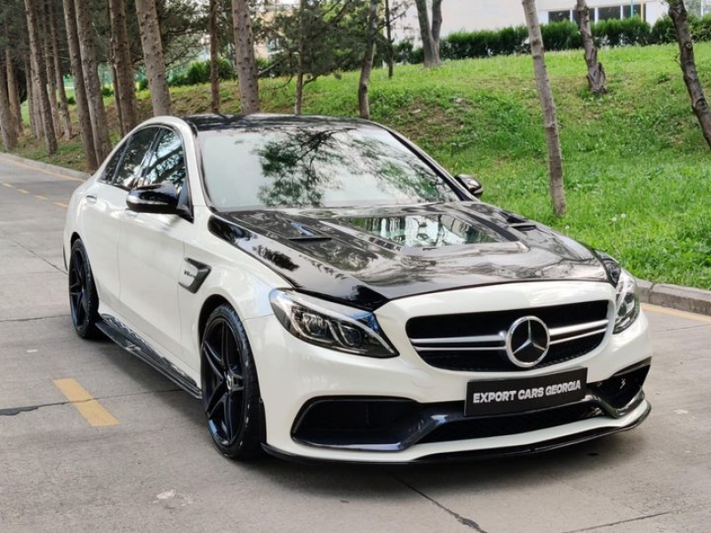 Mercedes Benz C63S Black Edition 2015